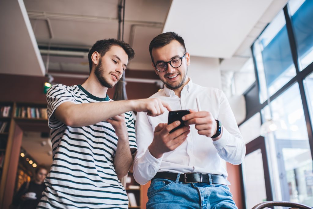 Tailored customer contact solutions | WEngage